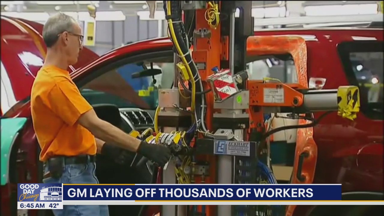 Mass layoffs at General Motors and Paramount, Tesla stops FM radios ...