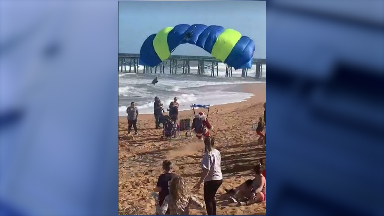 Santa falls from sky, landing on Flagler Beach | FOX 35 Orlando