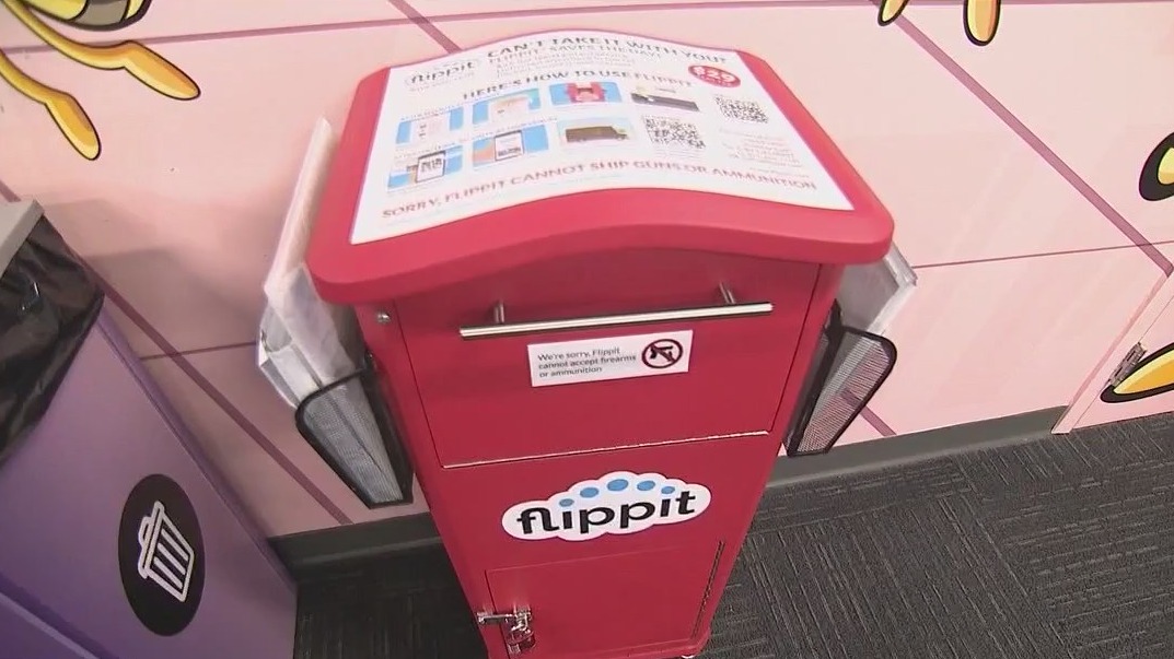 'Flippit' drop box let travelers ship items home from airports | FOX 51 ...