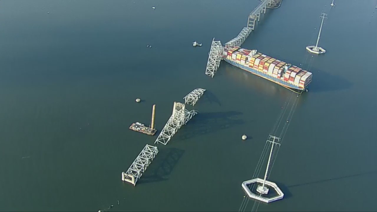 Baltimore Key bridge collapse: Largest crane on Eastern Seaboard in ...