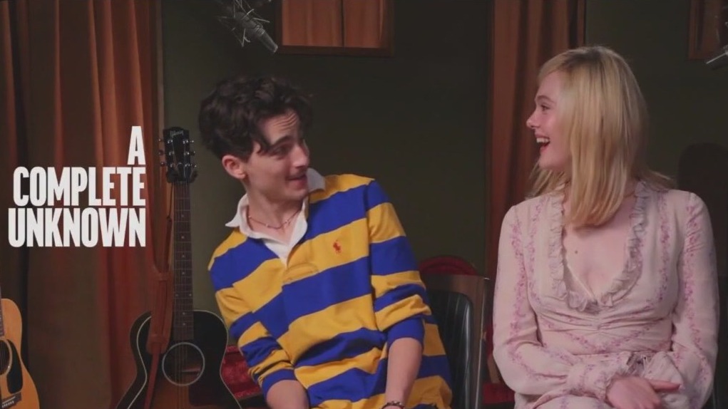 Timoth?e Chalamet surprised by Elle Fanning's award win | FOX 5 Atlanta