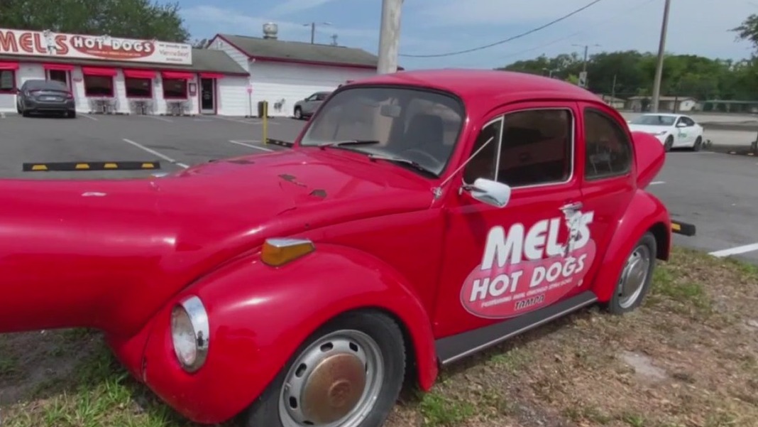 Mel's Hot Dogs sells to new owner | FOX 13 Tampa Bay