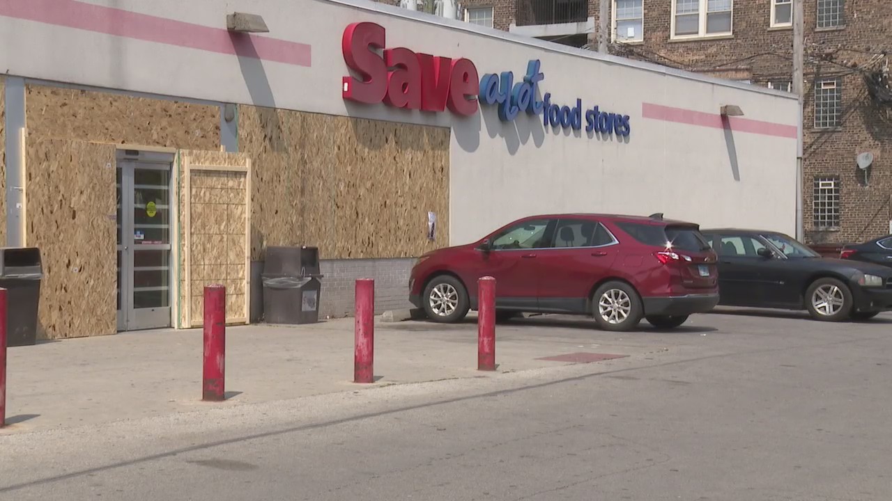 Chicago Save A Lot closed after break-in | FOX 32 Chicago