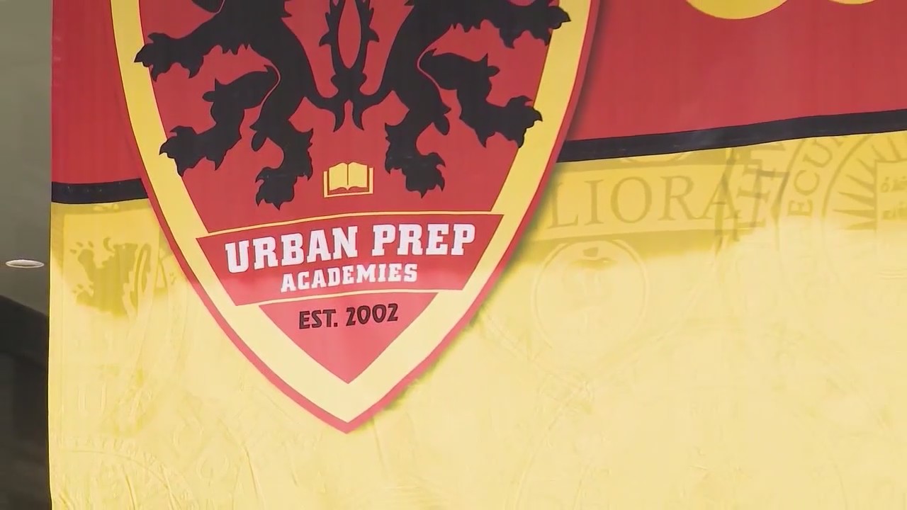 Judge grants temporary pause to CPS takeover of Urban Prep Academy ...
