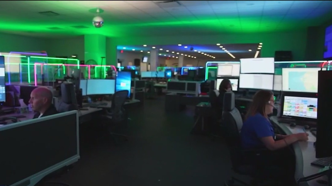 Tampa Bay 24/7: Manatee County 911 dispatchers | FOX 13 Tampa Bay