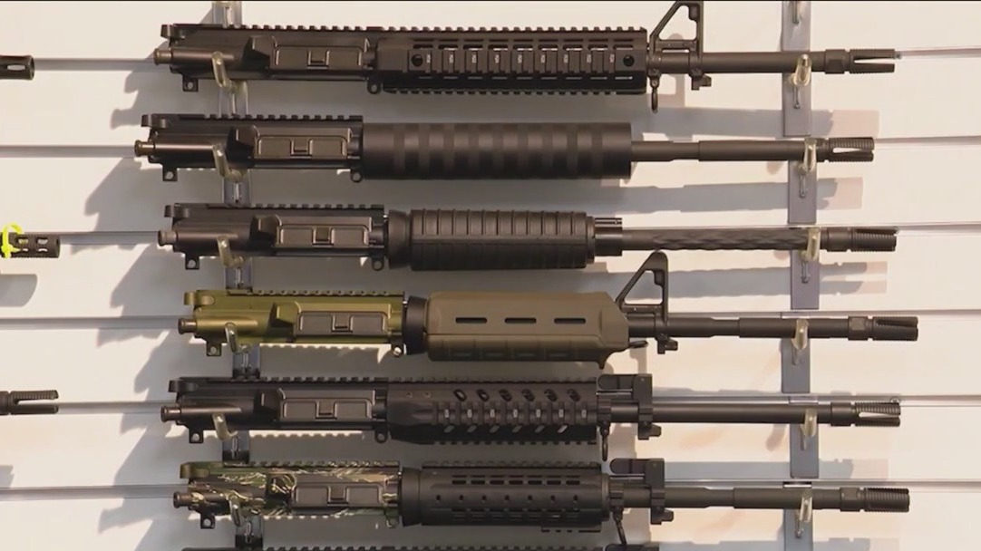 Illinois assault weapons ban put on hold for some after judge's ruling ...