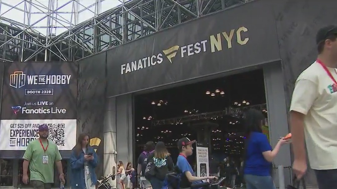 Is Fanatics Fest NYC living up to the hype? | FOX 5 New York