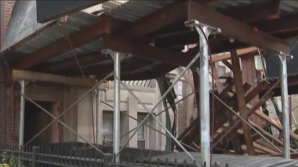 South Shore building collapse may leave residents displaced | FOX 32 ...