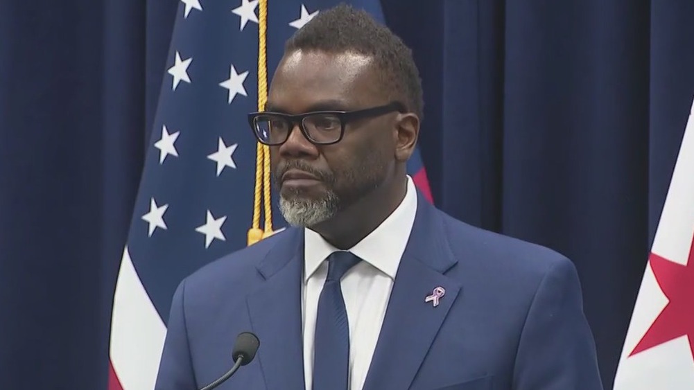 Johnson: Failed federal policies impacting people of Chicago | FOX 32 ...