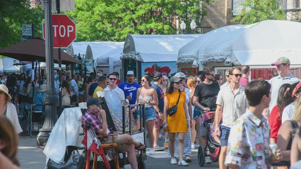 Wells Street Art Festival continues Sunday in Old Town | FOX 32 Chicago