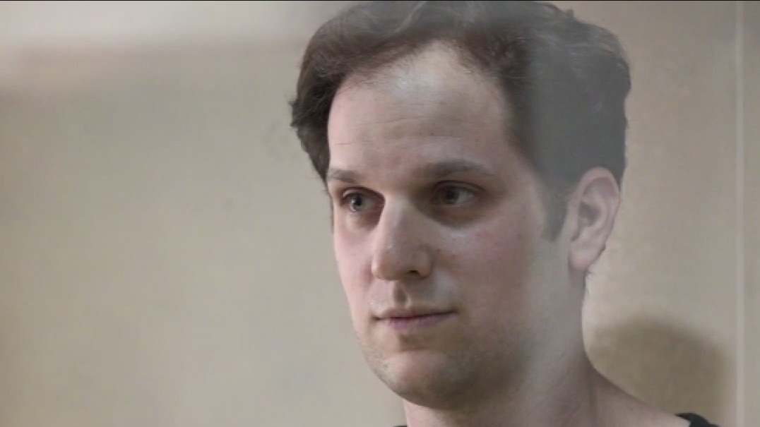 American reporter Evan Gershkovich to stand trial in Russia | FOX 32 ...