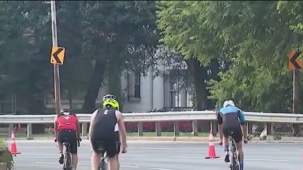 Lake Shore Drive closed Sunday morning for Chicago Triathlon | FOX 32 ...