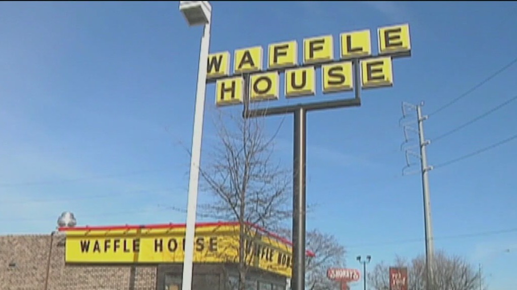 How Waffle House helps judge a storm's severity | FOX 32 Chicago