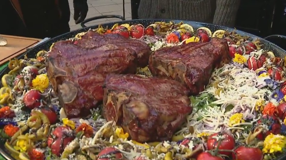 Reverse searing Porterhouse steaks with Weber | FOX 32 Chicago