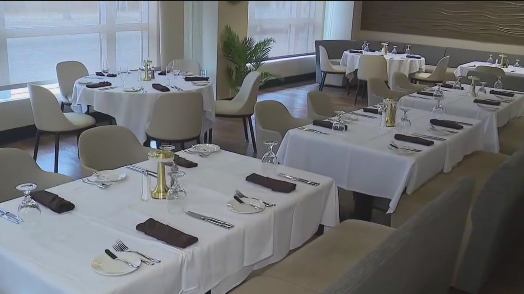 Sikia returns to Englewood after five-year closure | FOX 32 Chicago