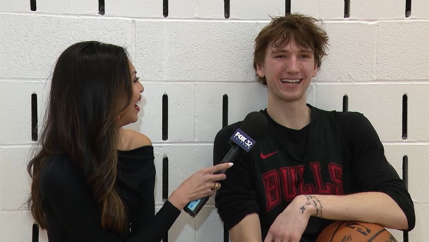Tina Nguyen goes 1-on-1 with Bulls rookie Matas Buzelis | FOX 32 Chicago