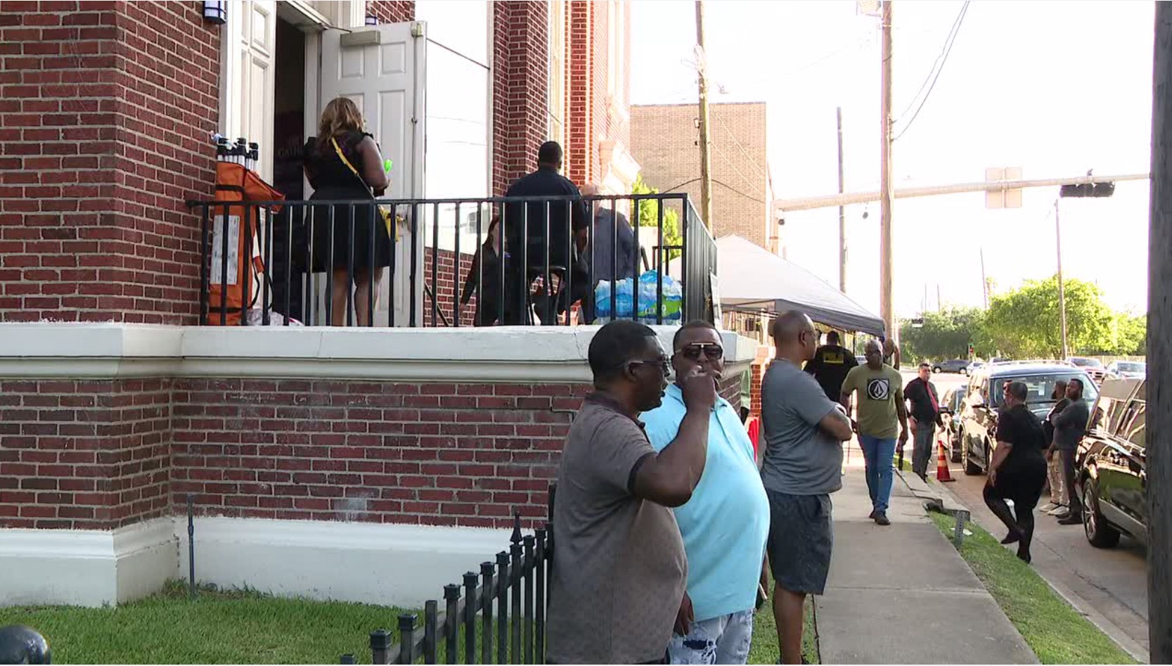 Fans attend Big Pokey viewing in Houston | FOX 26 Houston