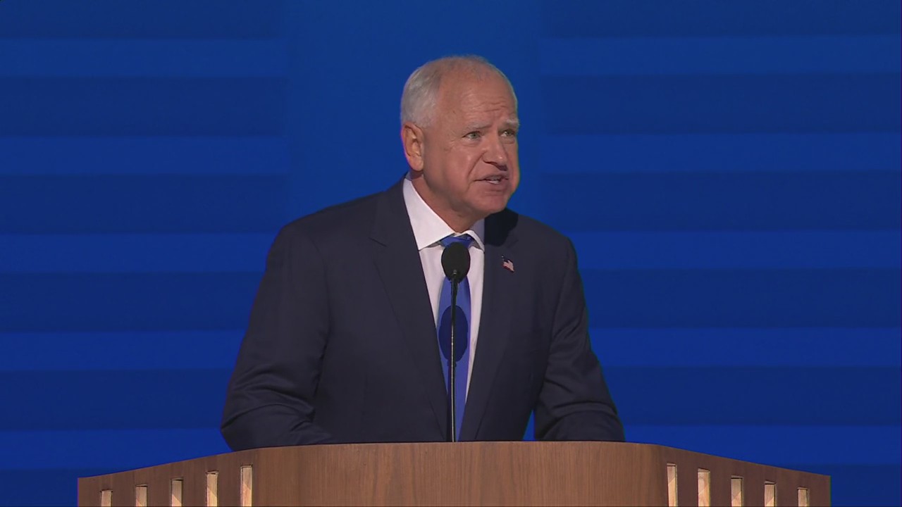 Tim Walz at the DNC: FULL SPEECH | FOX 4 Dallas-Fort Worth