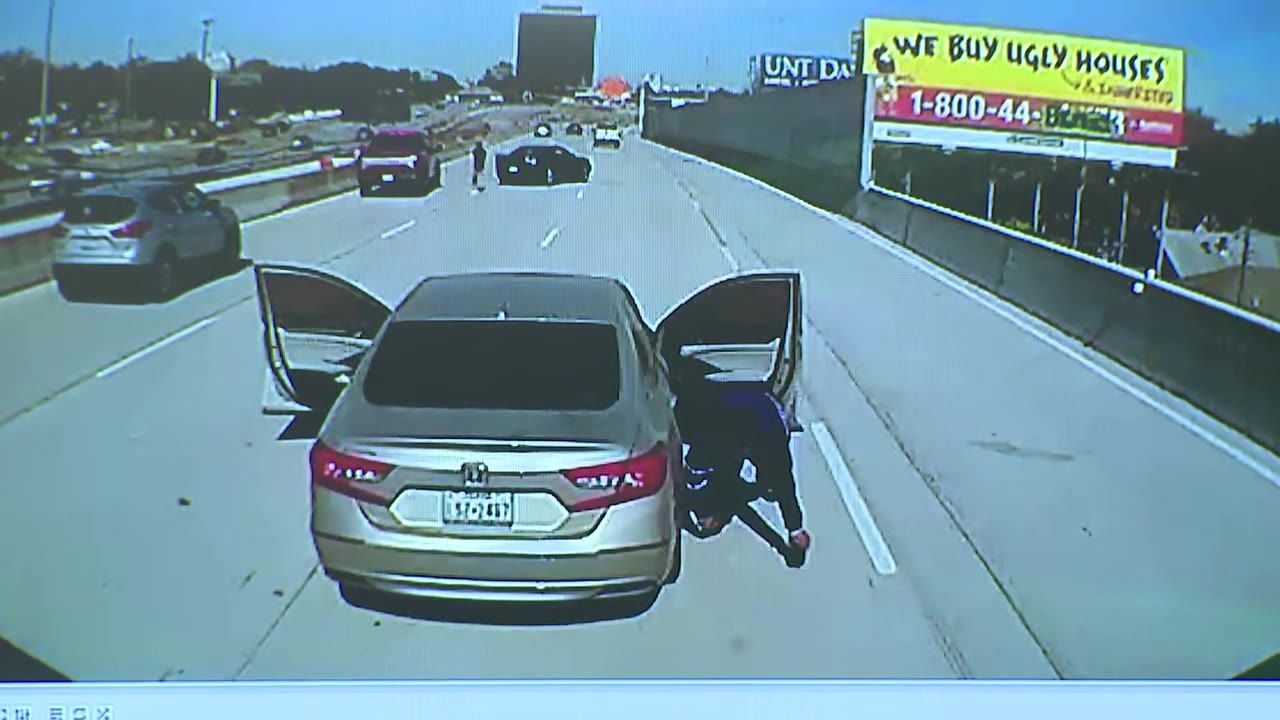 VIDEO: Rapper Mo3 chased down by hitman on I-35 | FOX 4 Dallas-Fort Worth