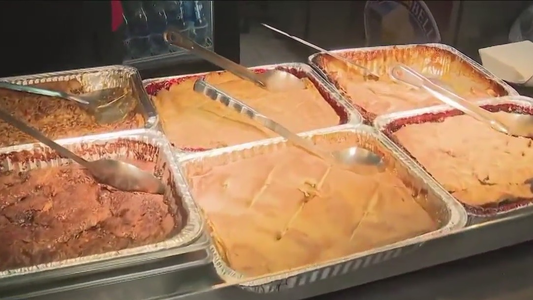 Cobbler Cafe at Houston Livestock Show and Rodeo | FOX 26 Houston