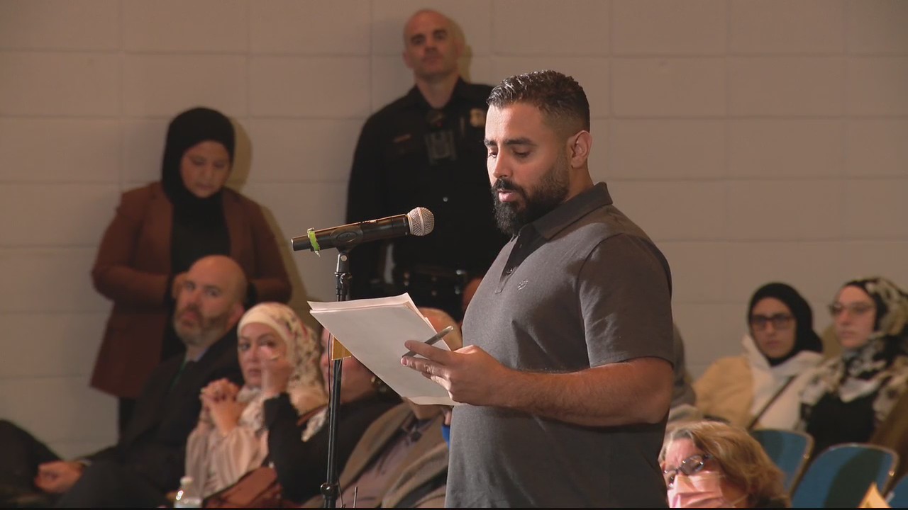Dearborn Board Meeting filled over LGBTQ+ book debate | FOX 2 Detroit