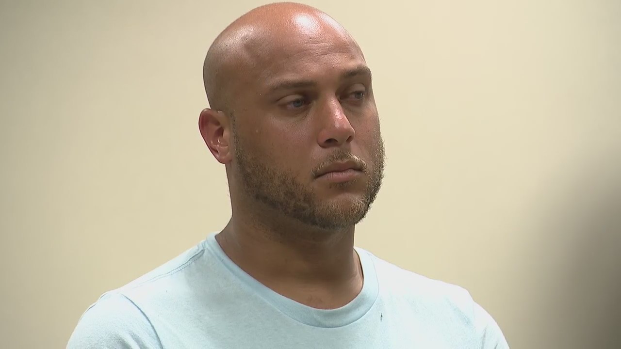 Dearborn Hts cop says unique features of assault, murder suspect aided ...