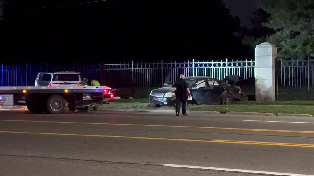 Fatal head-on crash kills young girl on east side of Detroit | FOX 2 ...