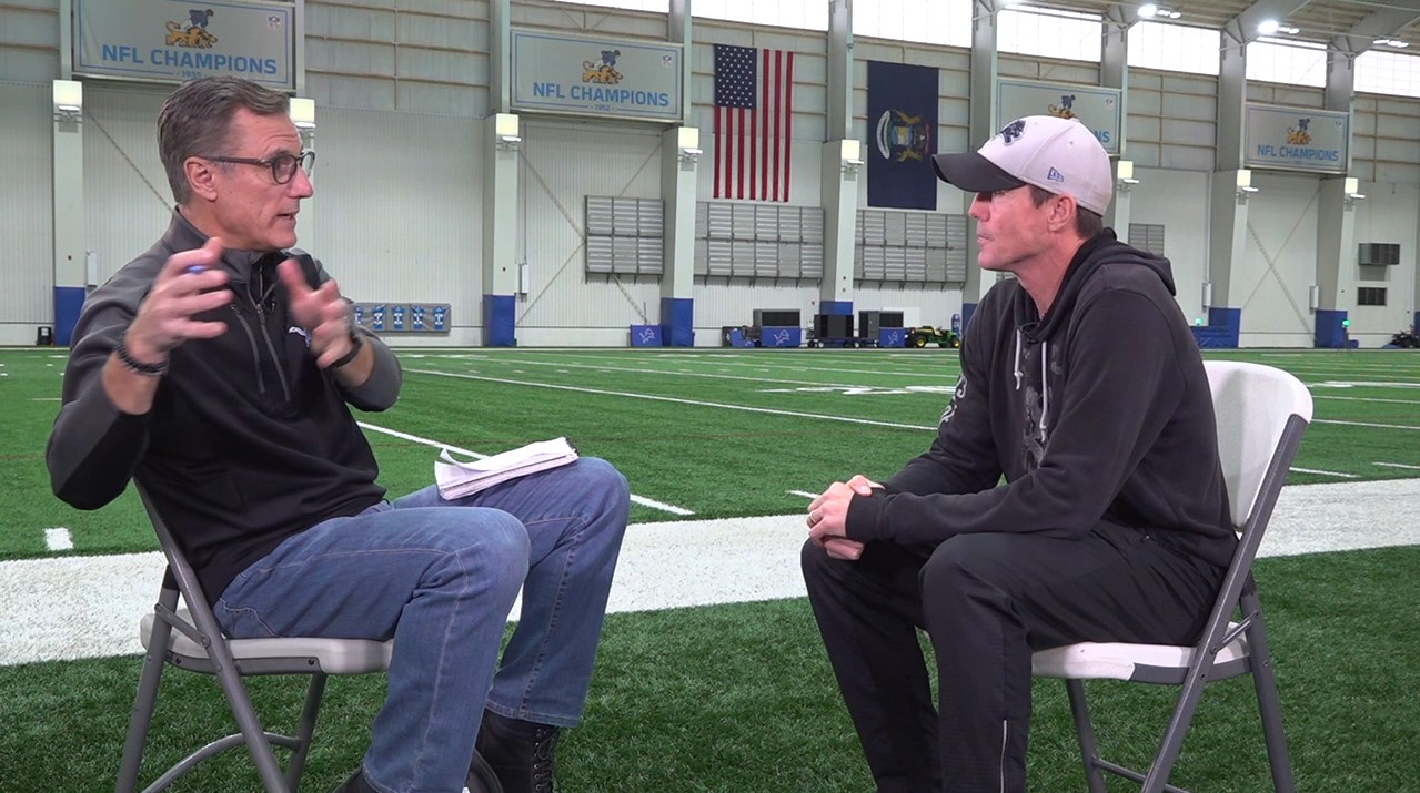 WATCH - Dan Miller talks with Lions special teams coordinator Dave Fipp ...
