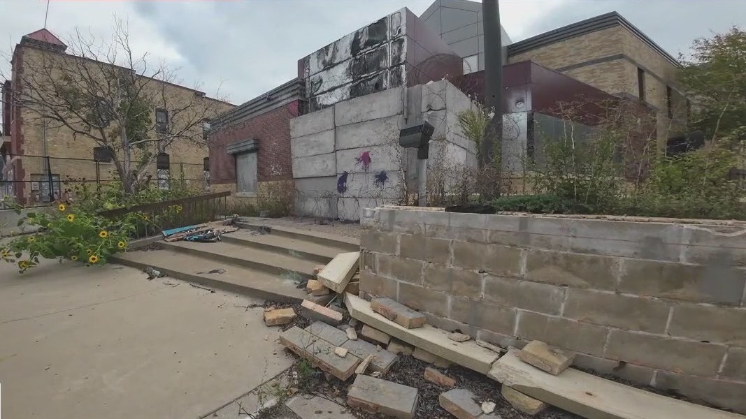 Mpls mayor pressures council on 3rd precinct plans | FOX 9 Minneapolis ...