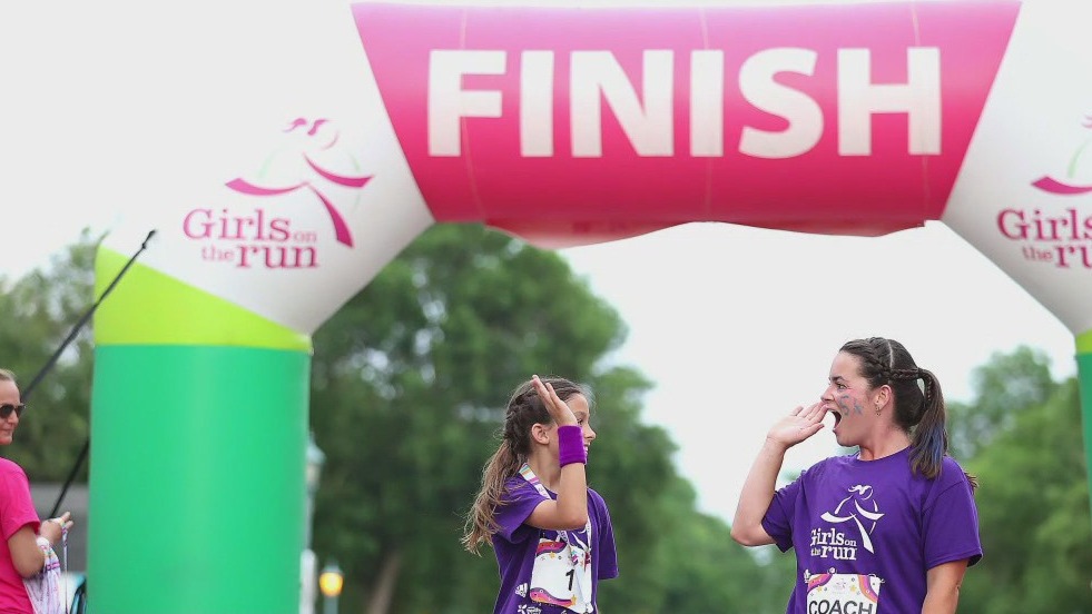Girls on the Run MN helping girls build confidence | FOX 9 Minneapolis ...