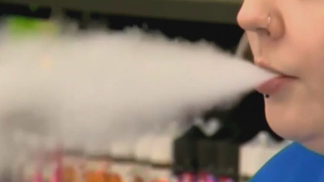CDC: Teen vaping at a 10-year low | FOX 9 Minneapolis-St. Paul