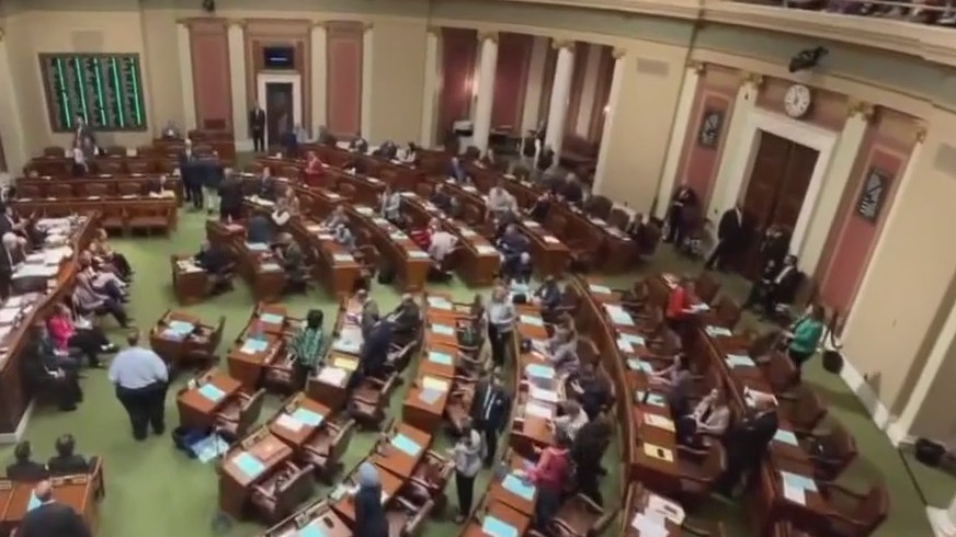 Final hour of the 2025 Minnesota legislative session | FOX 9 ...