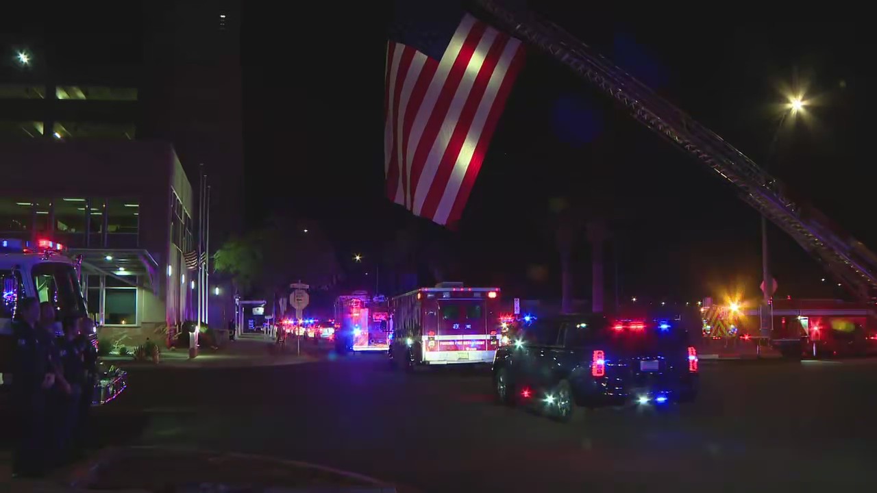 Fallen Phoenix officer arrives at ME's office | FOX 10 Phoenix