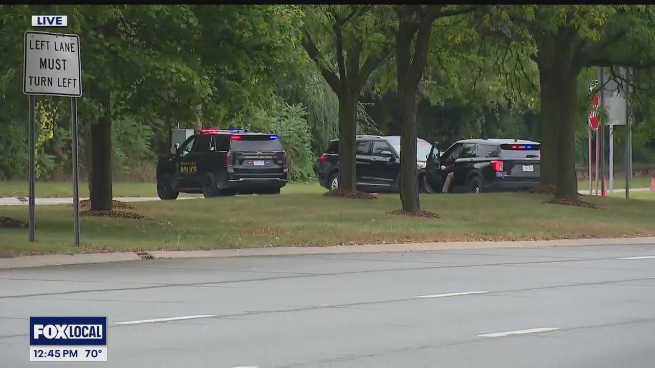 One dead in multi-vehicle crash on Telegraph at Long Lake | FOX 2 Detroit