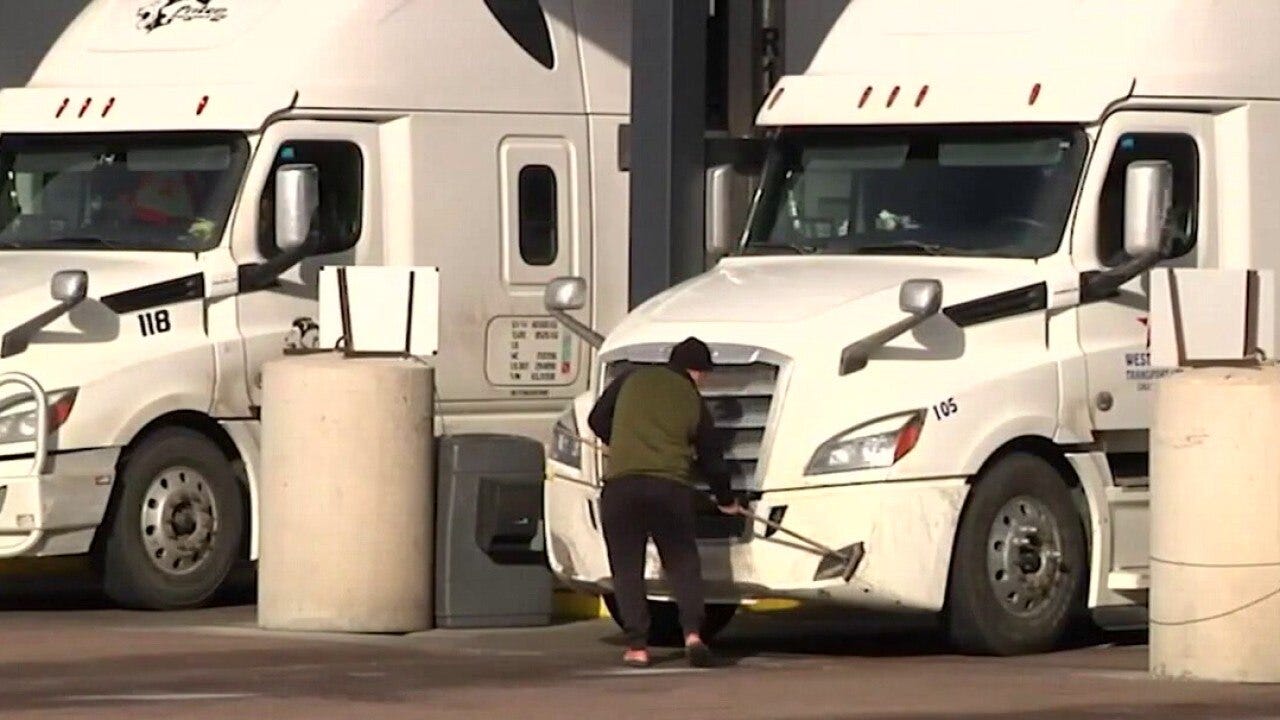 DMV extends cancellation date of immigrant truckers' licenses | FOX 11 ...
