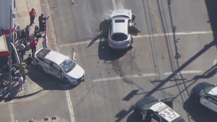 Police chase ends in violent crash in Pico-Union | FOX 11 Los Angeles