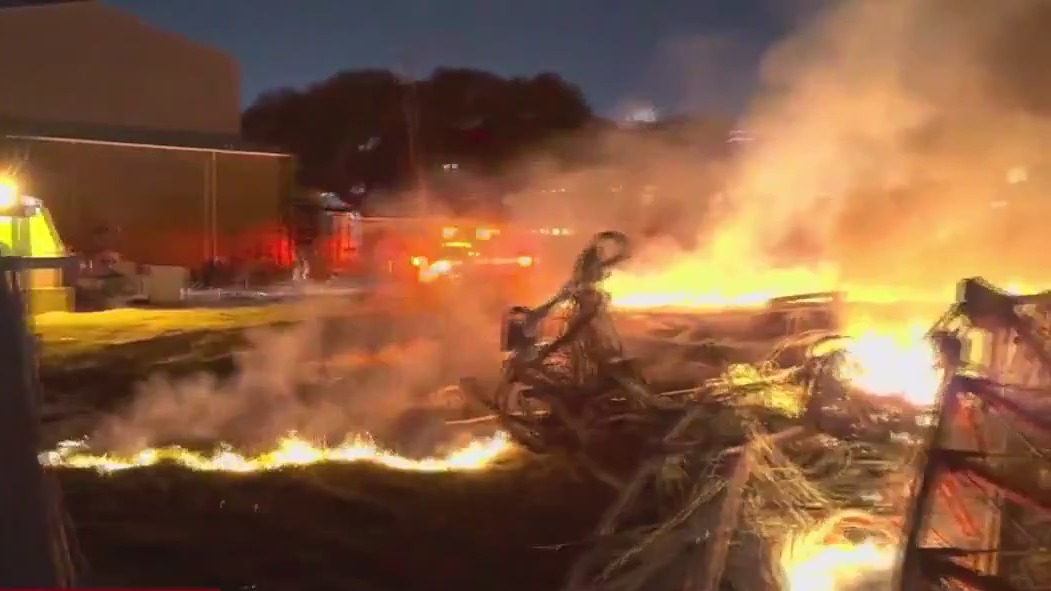 Houston helicopter crash leaves 4 dead | FOX 26 Houston