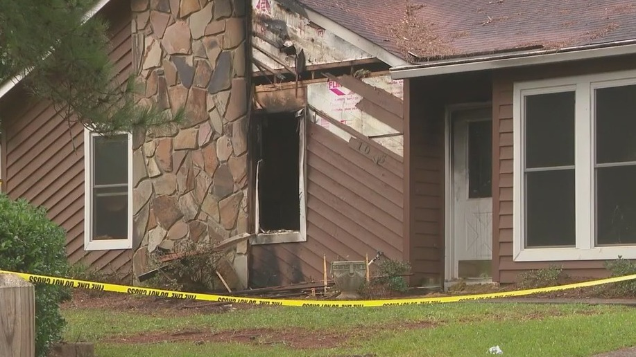At least two people injured in multiple metro Atlanta fires | FOX 5 Atlanta