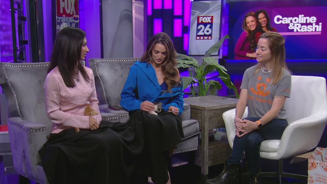 Cats and Sports! | Caroline & Rashi | FOX 26 Houston