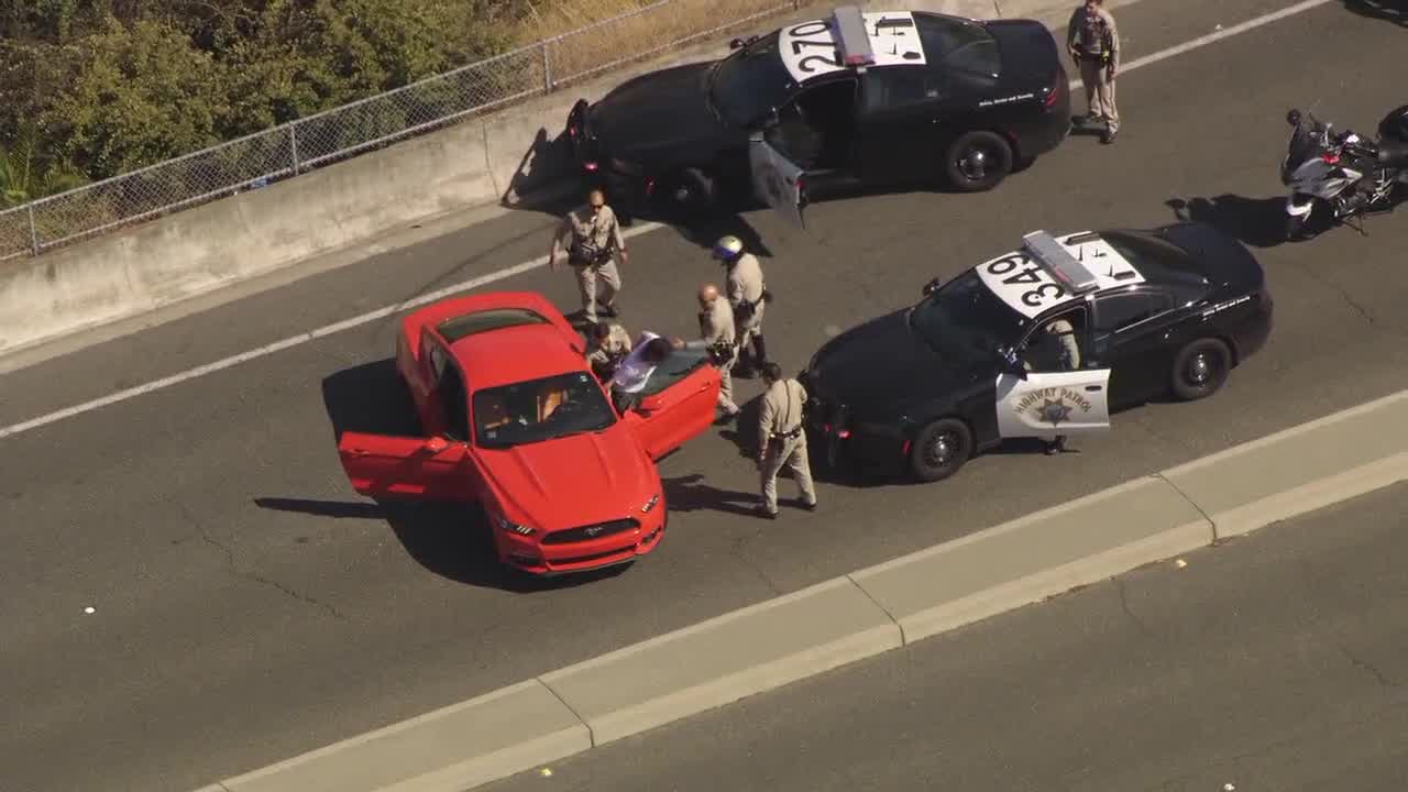Raw: Wild CHP chase from East Bay to Milpitas ends in freeway arrest ...