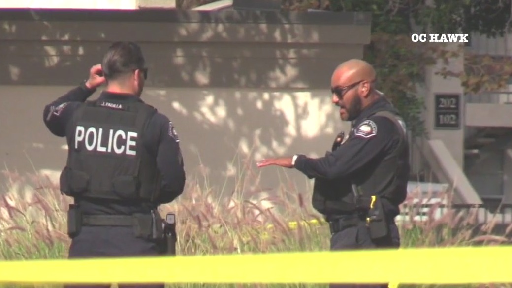 Man with crowbar shot after police standoff | FOX 11 Los Angeles