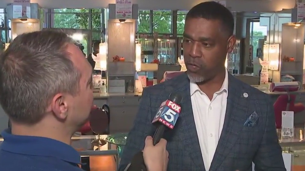 Cobb fashion show raises money for good cause | FOX 5 Atlanta