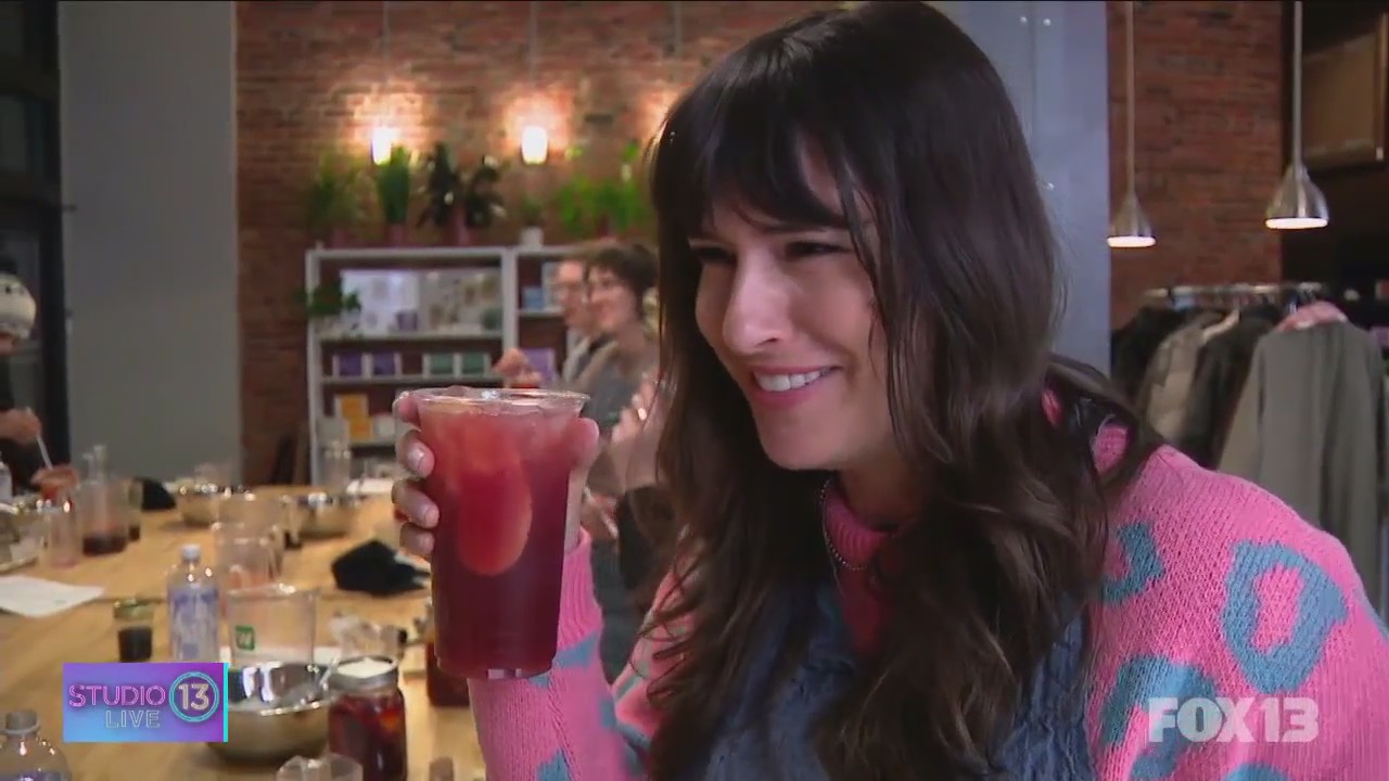 Studio 13 Live: Carly makes mocktails at The Works | FOX 13 Seattle
