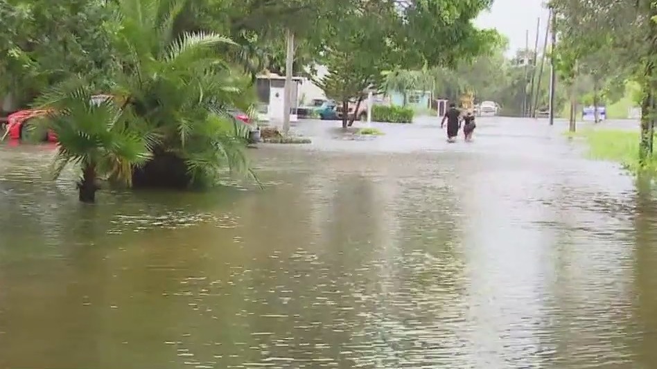 Flooding reported throughout Pinellas County | FOX 13 Tampa Bay