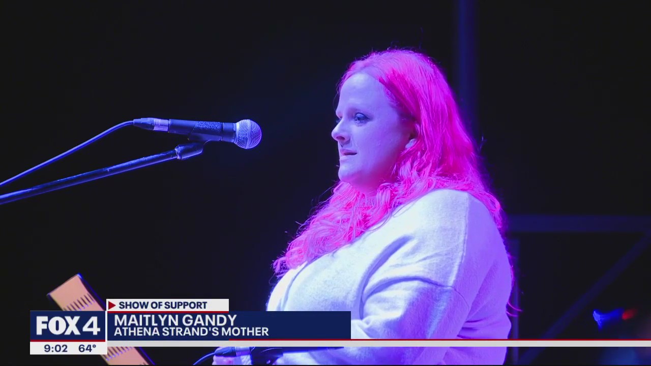 Athena Strand: Thousands gather for memorial service for 7-year-old ...