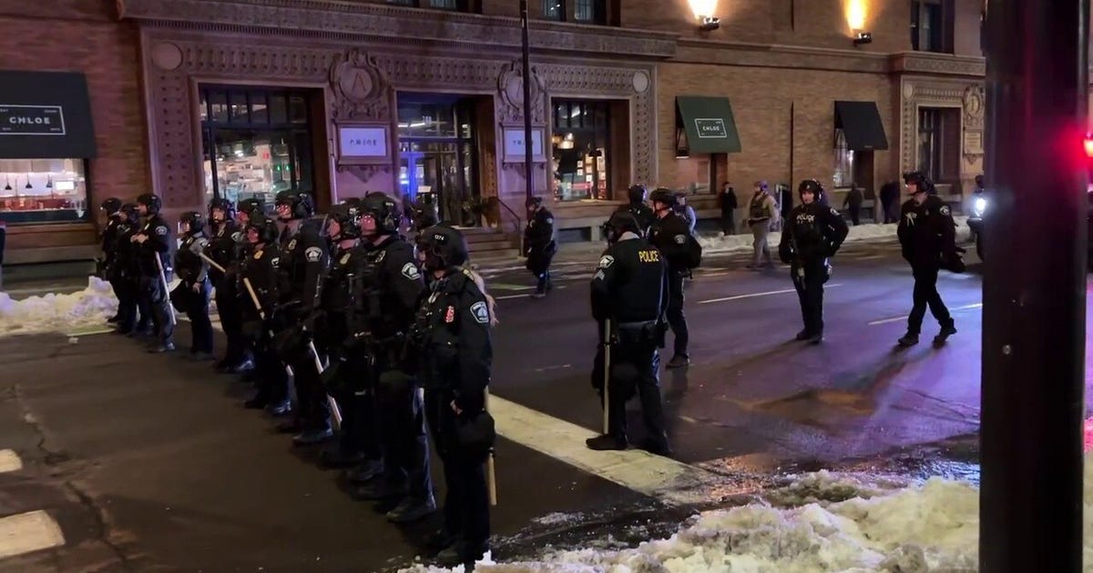 Police in riot gear at downtown Minneapolis ICE protest | FOX 9 ...