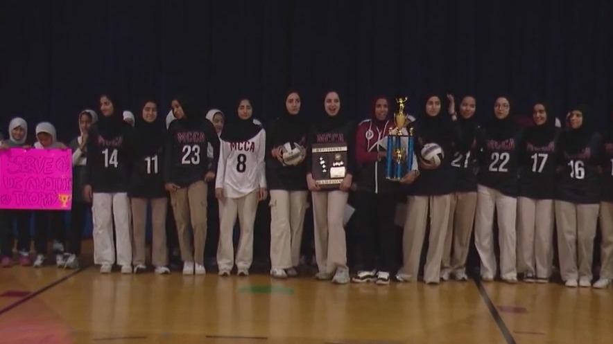 MCC Academy makes Illinois history with volleyball playoff run | FOX 32 ...
