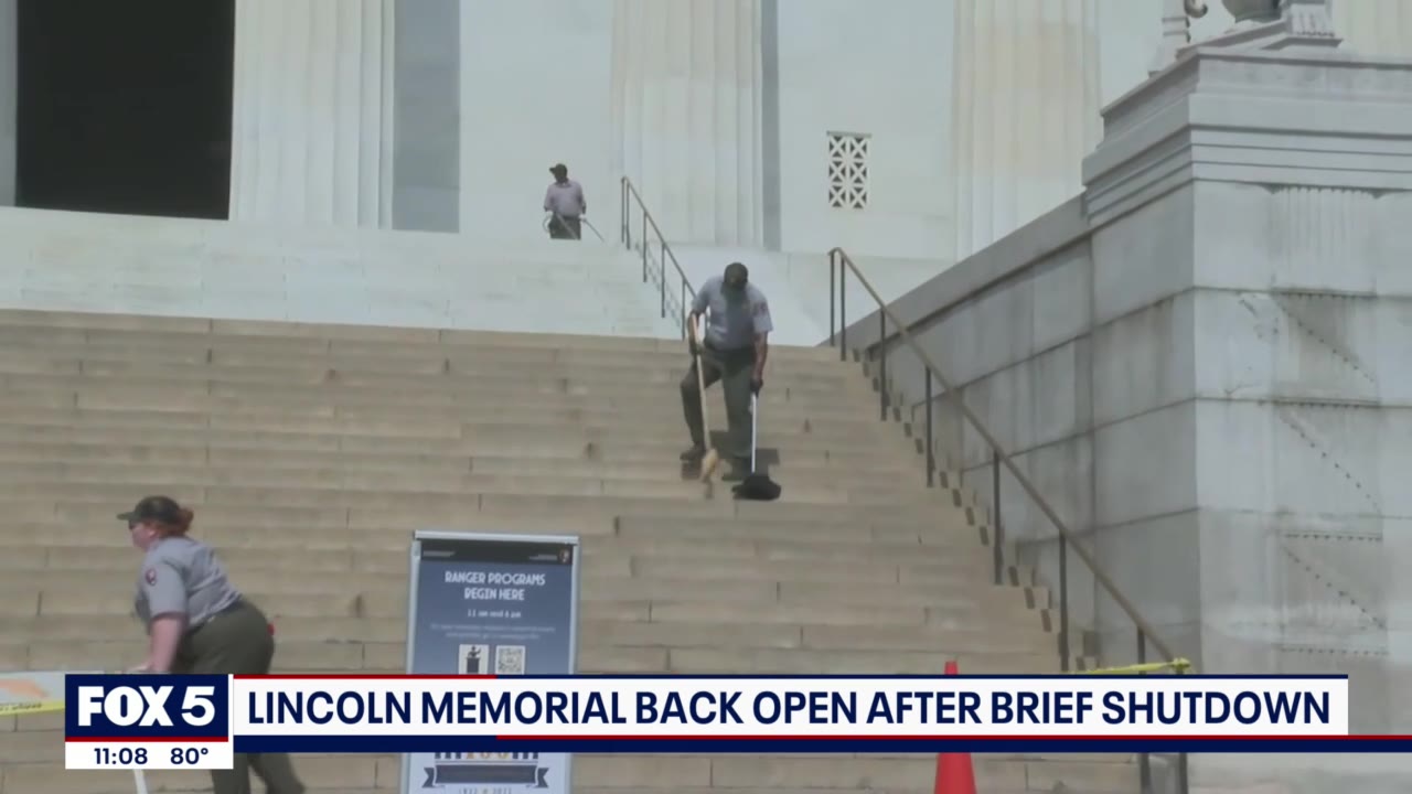 Lincoln Memorial briefly closes Saturday to clean up mess | FOX 5 DC