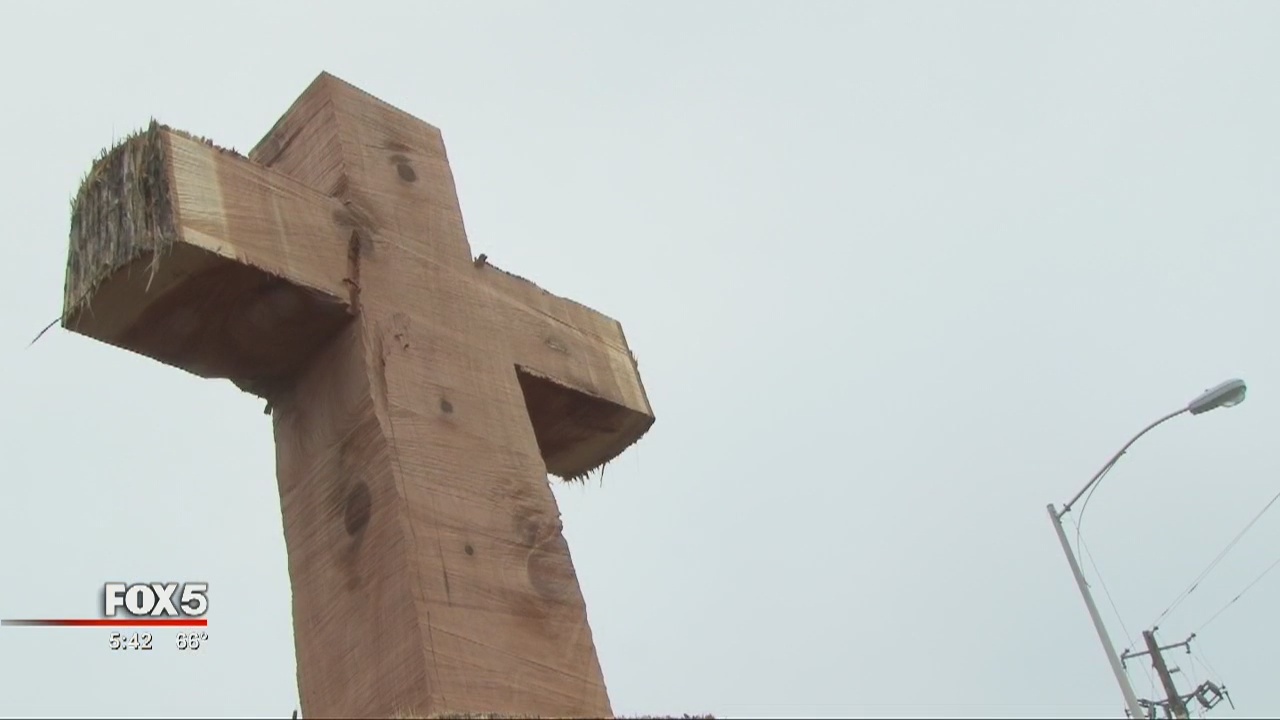 Crosses for Albany | FOX 5 Atlanta