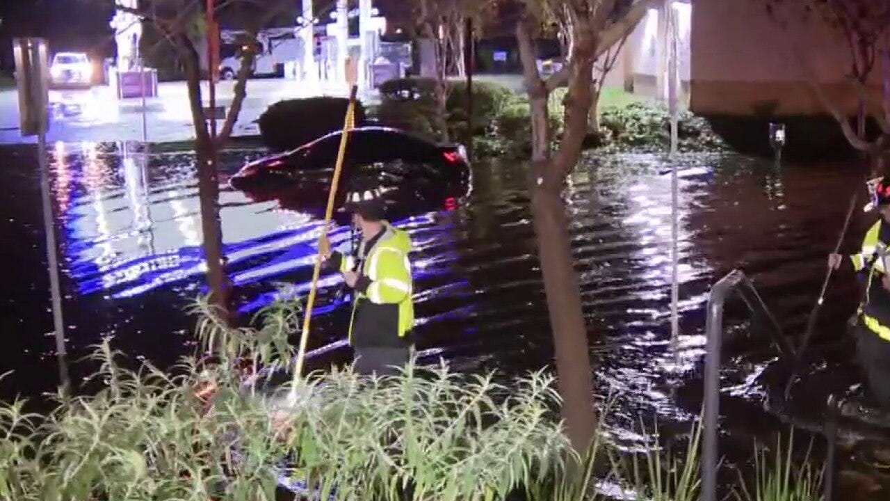 Menlo Park flooding near Meta, possible evacuations | KTVU FOX 2